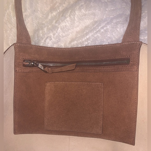 Banana Republic Factory | Bags | Banana Republic Suede Pieced Wing Tote ...